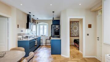 Condo luxo | Cozinha privada | Chaleira elétrica
