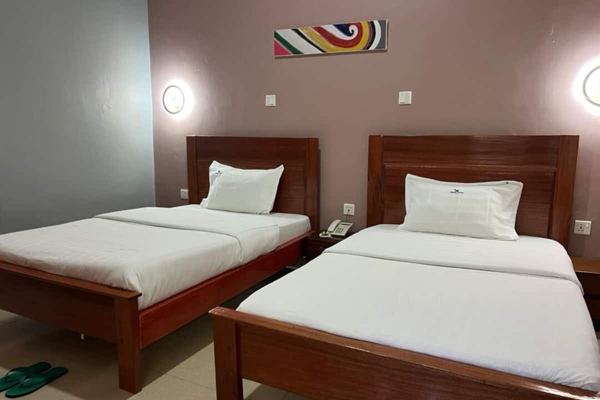 Quarto Individual Básico | Lençóis de algodão egípcio, roupa de alta qualidade, edredões de penas