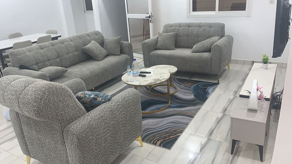 Spacieux 3 Pièces Avec Terrasses Calme & Confort à Bingerville - Abidjan