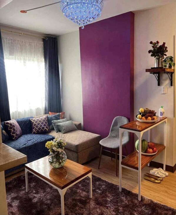 Apartamento em Condomínio Fechado, 1 quarto, acessível, fumadores | Sala