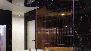 Apartamento Presidencial | Ferro/tábua de engomar, Wi-fi grátis, roupa de cama fornecida