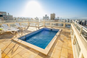 Apartamento básico | Piscina | Piscina externa