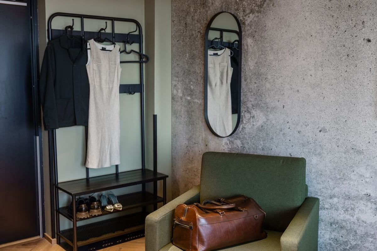 Quarto Triplo Superior, várias camas | Cortinas/cortinados opacos, Wi-fi grátis
