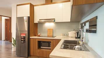 Apartamento luxo, 2 quartos | Cozinha privada