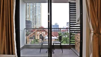 Apartamento luxo, 2 quartos | Wi-Fi de cortesia, roupa de cama