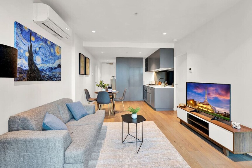 Prime Location - Stylish Cbd Apartment With Views - Richmond