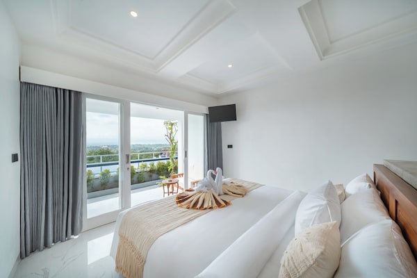 Nyuh Gading Hill - Bali