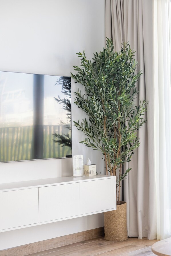 Apartamento Superior | Sala de estar | Brinquedos