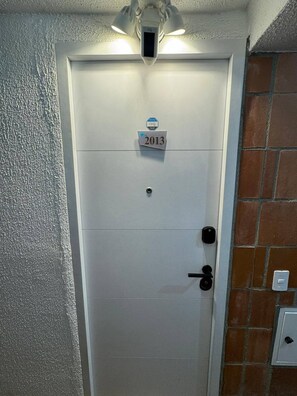 Apartamento, 1 quarto, varanda | Entrada do alojamento