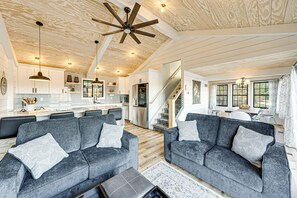 Casa (2 Bedrooms) | Interior