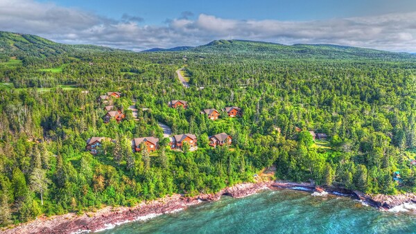 Poplar River Condos - Lutsen, MN