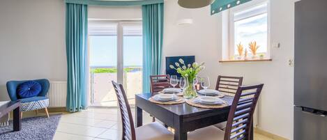 Apartamento (87) | Sala de estar | TV de ecrã plano