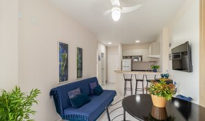 Apartamento Básico | Sala de estar
