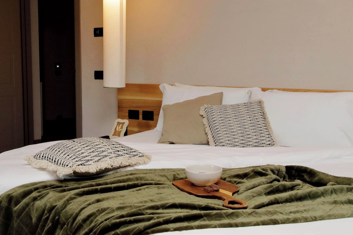 Edredons de pluma, camas com colchões pillow-top