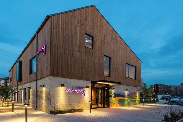 Moxy Fayetteville - Fayetteville, AR