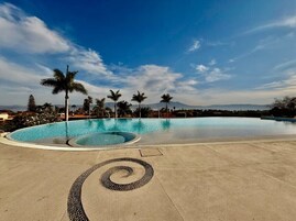 Piscina exterior 