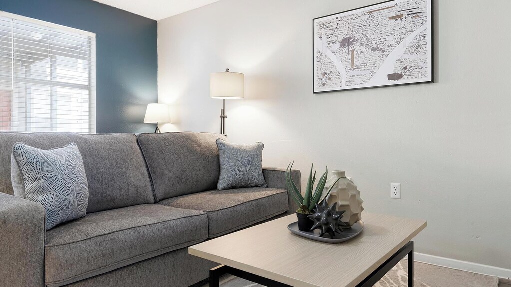 Landing | Chic 1bd, Pool, Clubhouse - San Antonio, TX