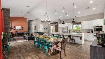 Casa (5 Bedrooms) | Parte interna