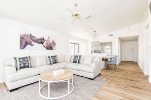 Casa (3 Bedrooms) | Interior