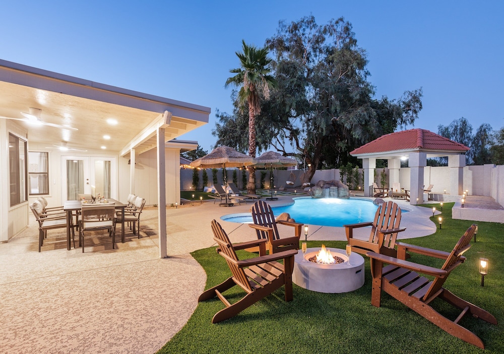 Solara - Pool & Spa - Sauna & Cold Plunge - Phoenix, AZ