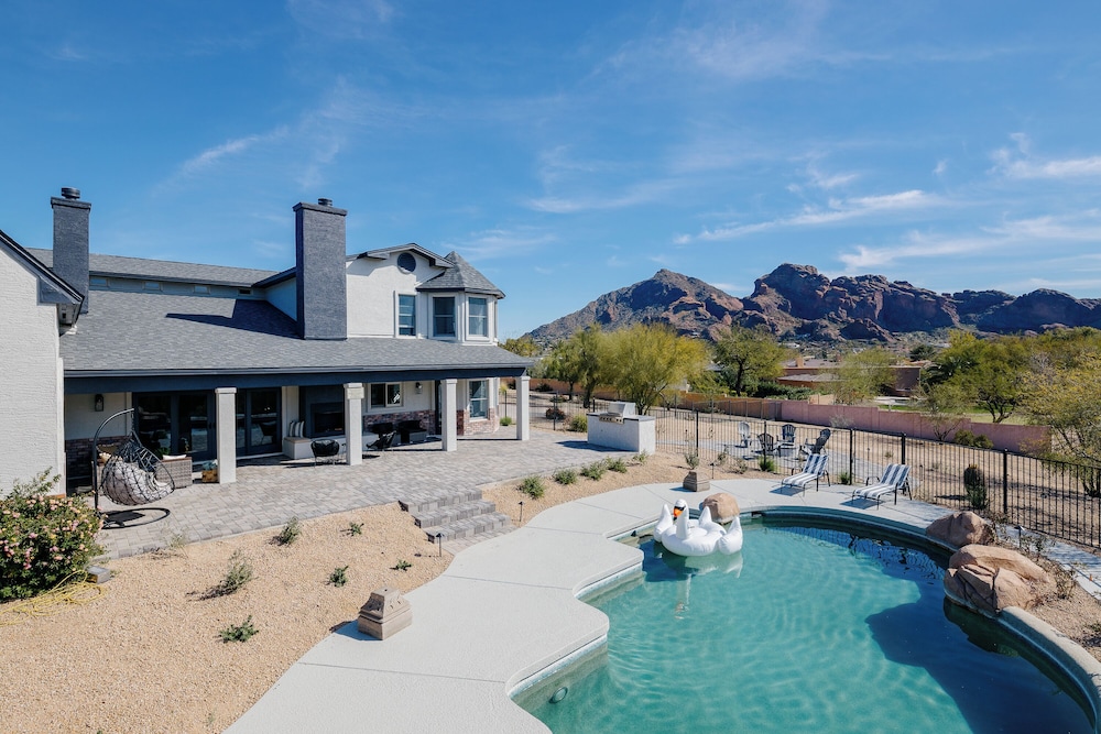 Majestic Mountain Mansion-heated Pool-guest House - Phoenix, AZ