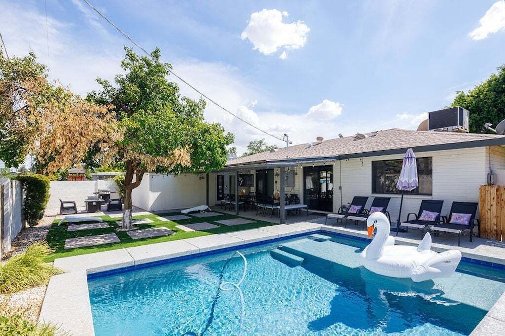 Old Town Art Deco - Pool&fire Pit - In Old Town - Tempe, AZ