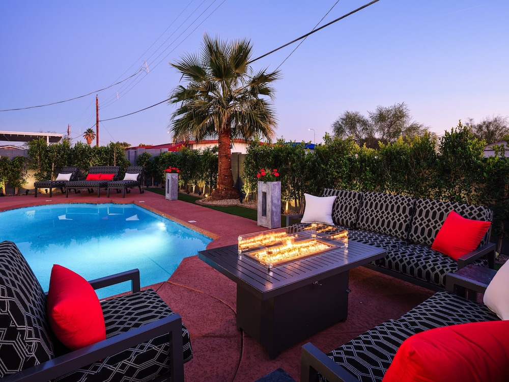 Modern Roose-pool Heat Available-hot Tub- Old Town - Tempe, AZ