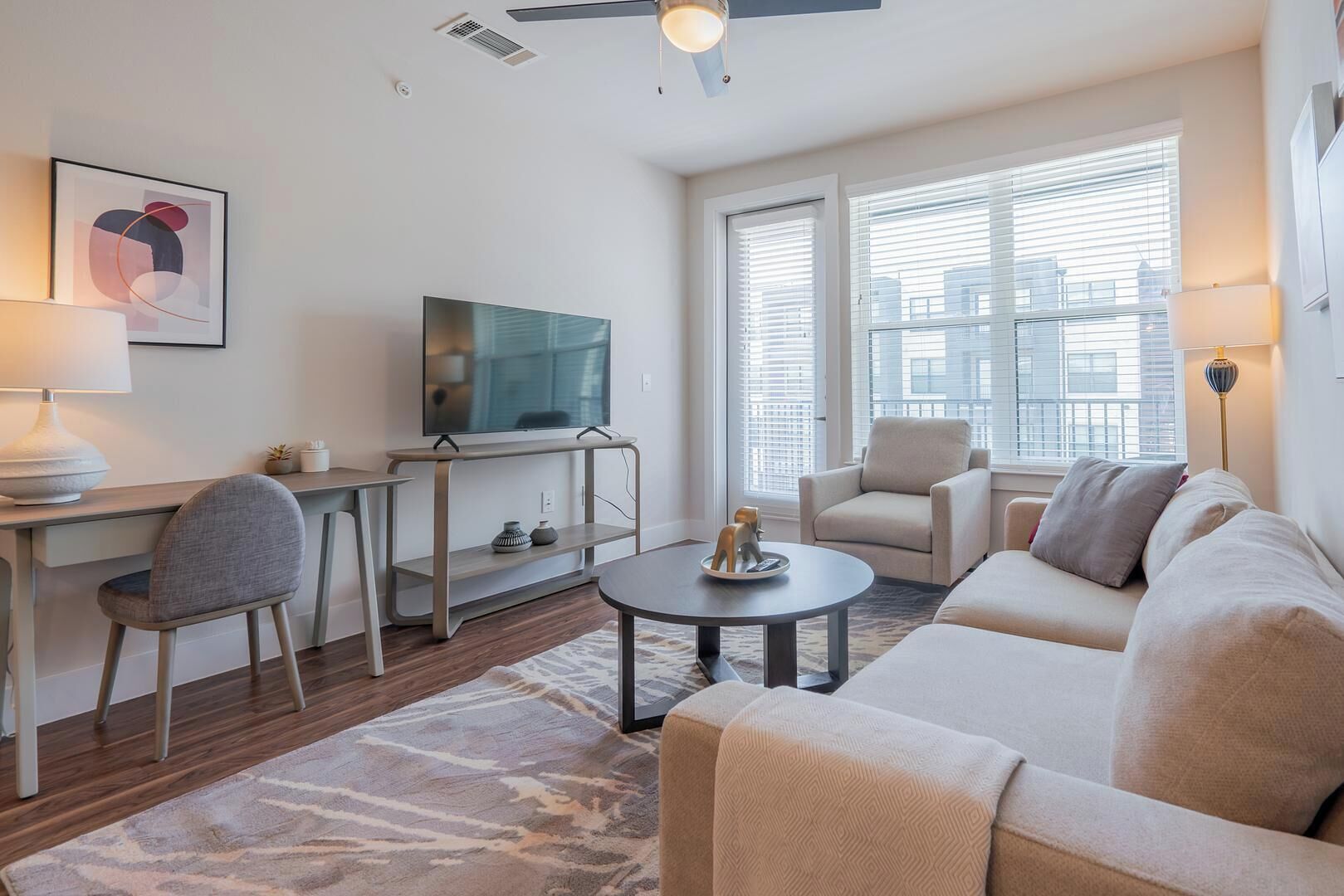 Landing | Spectacular 1bd, Gym, Yoga Studio - Dominion - San Antonio