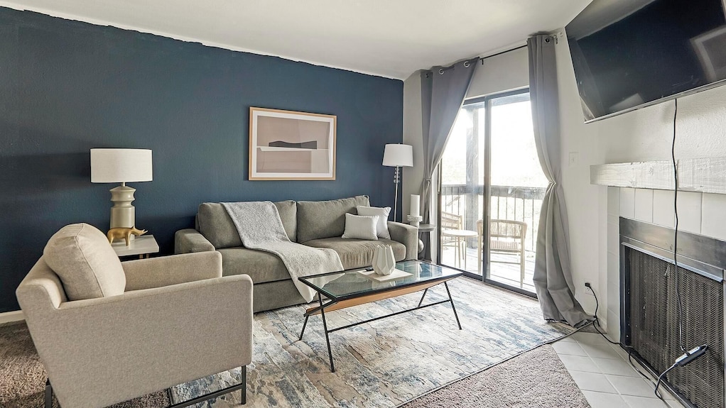 Landing | Incredible 1bd, Pool, Gym - Pflugerville, TX