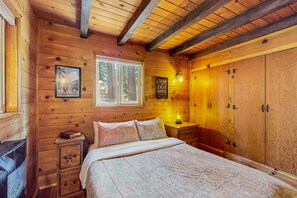 Cabine, várias camas, acesso à piscina, vista para a montanha (VC321) | 1 quarto, com decoração personalizada, com mobília individualizada