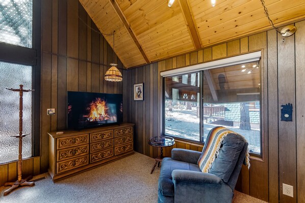 Cabine, várias camas, acesso à piscina, vista para a montanha (VC301) | Interior