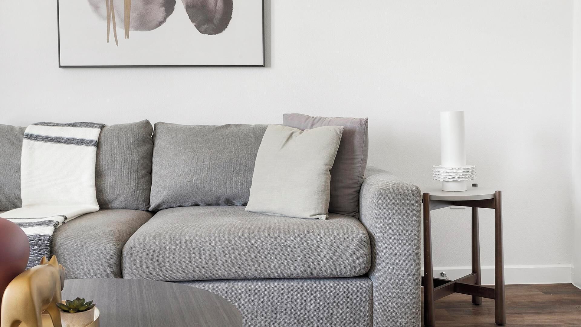 Landing | Chic 1bd, Clubhouse, Pool - Lakeway, TX