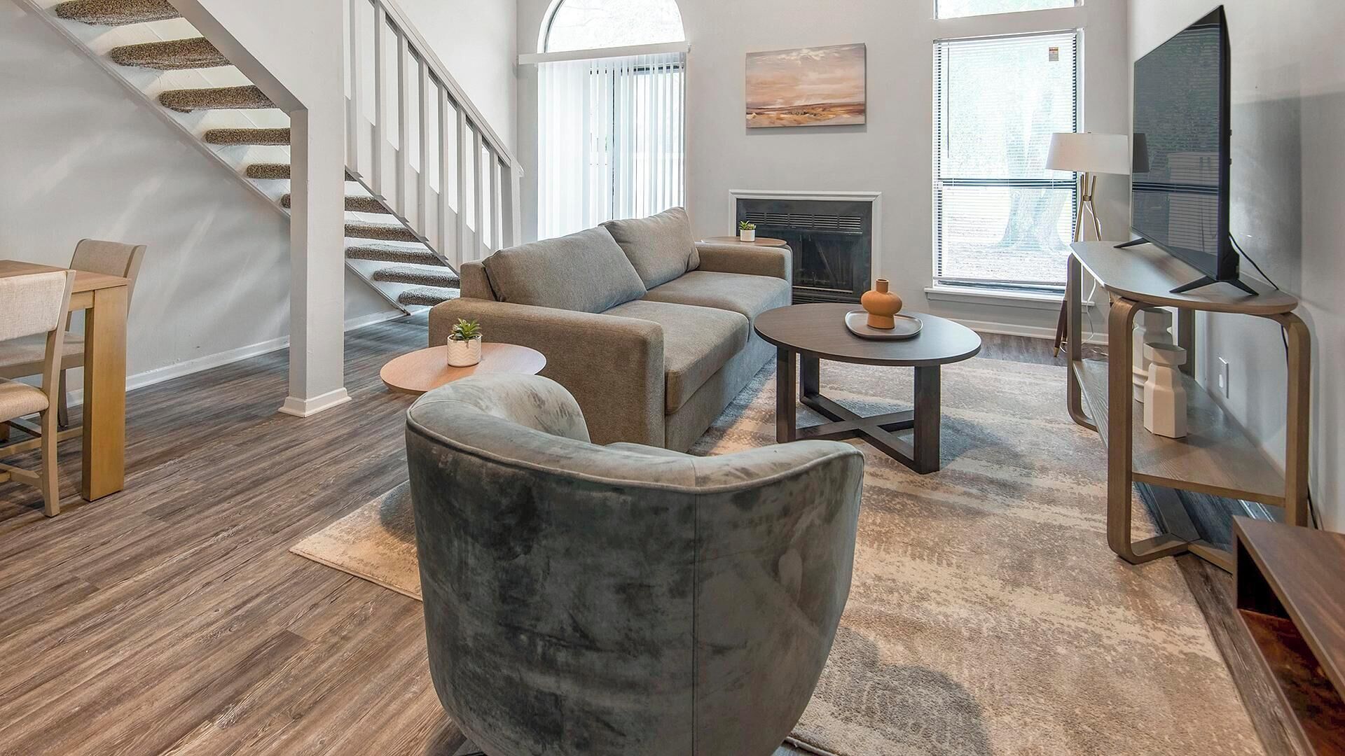 Landing | Beautiful 2bd, Gym, Pool - Germantown, TN