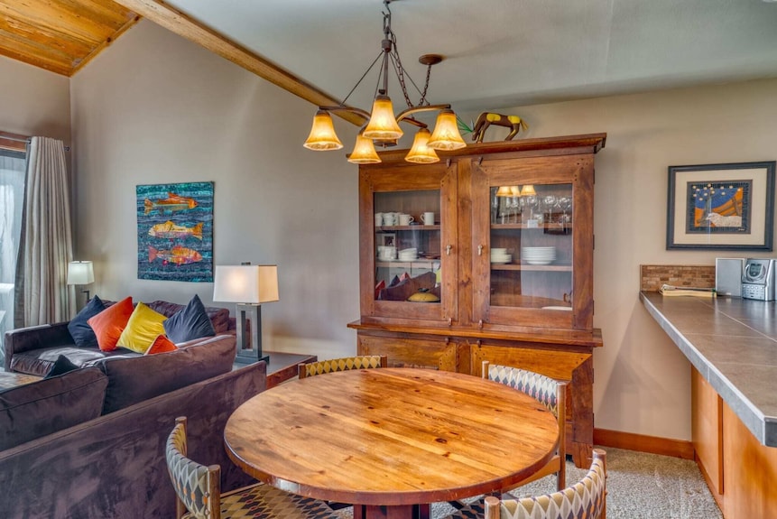 Black Butte Ranch Lodge Condo 021 - Black Butte Ranch, OR