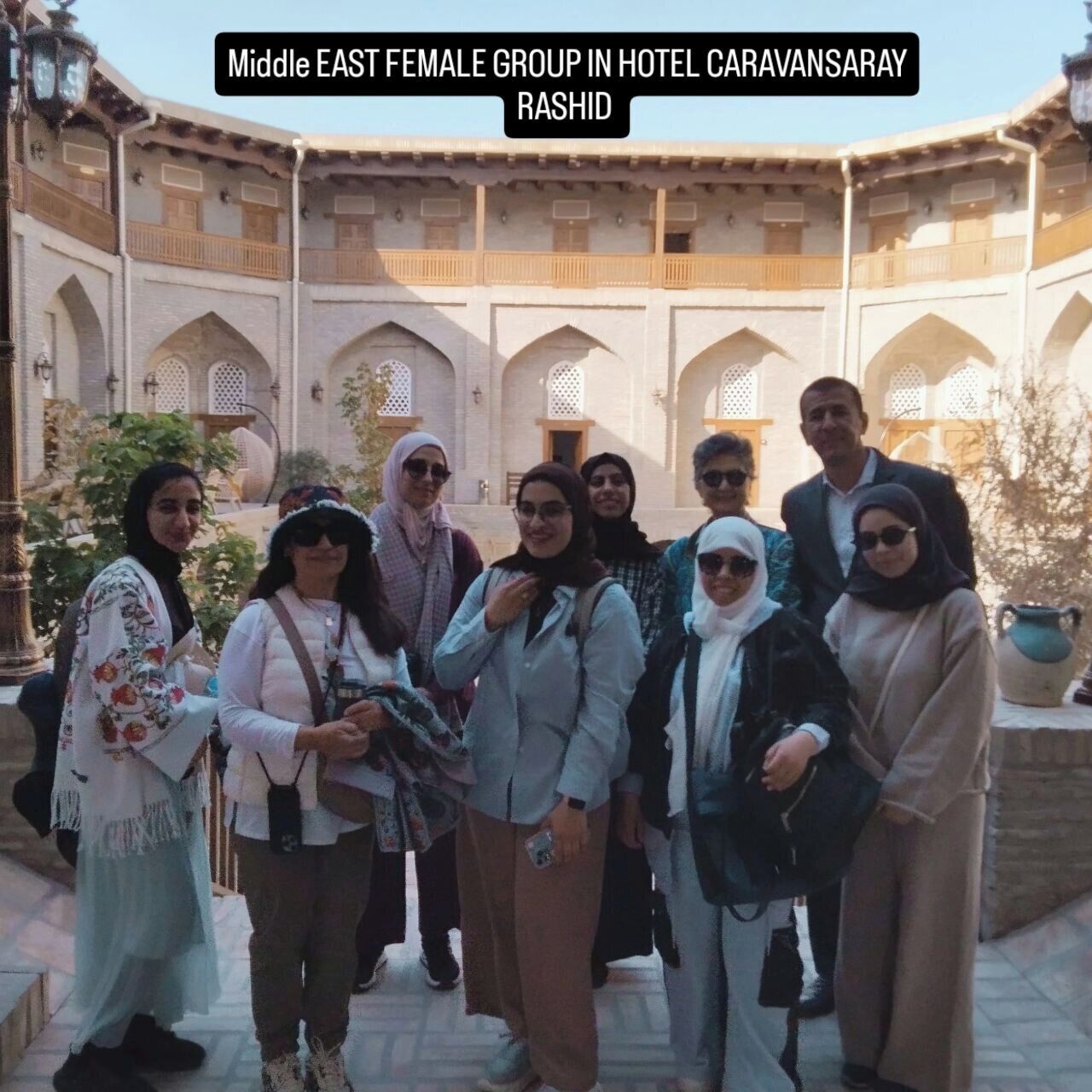 Quarto Twin Clássico | Secretária, secretária adequada para computadores portáteis 