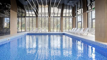 Apartamento | Piscina | Piscina interior, piscina exterior