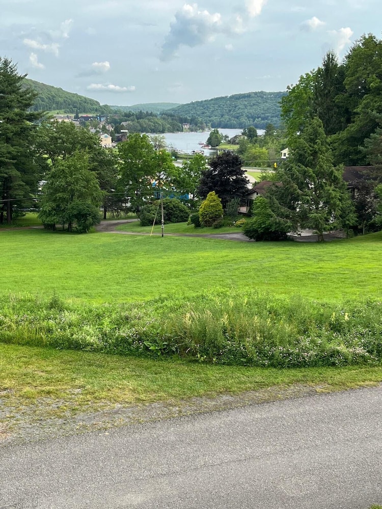 1 Mi To Wisp Resort: Hot Tub Haven In Mchenry! - Deep Creek Lake, MD