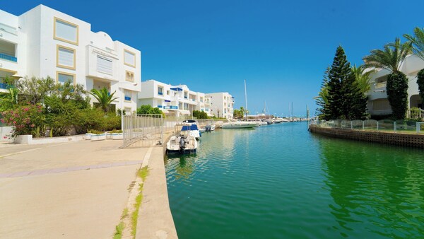 L Appartement De Le Marina 2 Vue Mer Et Port - Hammamet