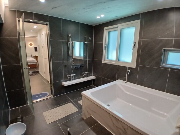 목욕어때 스파모텔 - 경상북도