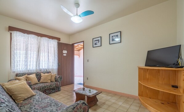 Villa Básica | Sala de estar