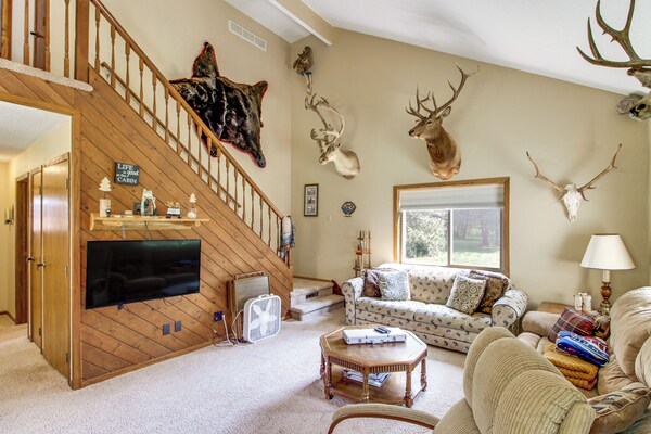 'Pine Haven' Family Escape In Menahga: Fish & Hunt - Minnesota