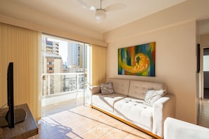 Apartamento Básico | Sala de estar