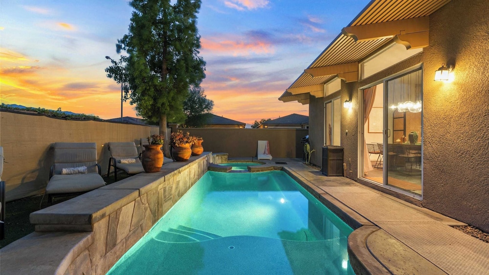 Designer Desert Oasis W/ Pool, Hot Tub, Outdoor Lounge The Riley By Avantstay - La Quinta, CA