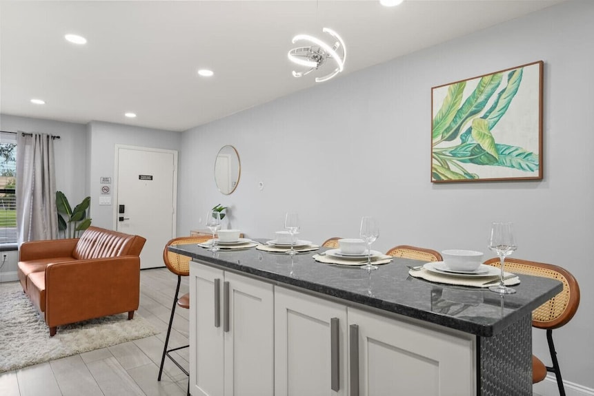 Cozy Orlando Home Close To Parks, Dining, And Downtown Fun - Orlando