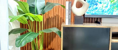 Quarto casal luxo | TV