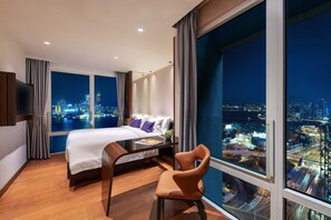 Quarto Deluxe, vista para o oceano | Roupa de alta qualidade, edredões de penas, secretária 