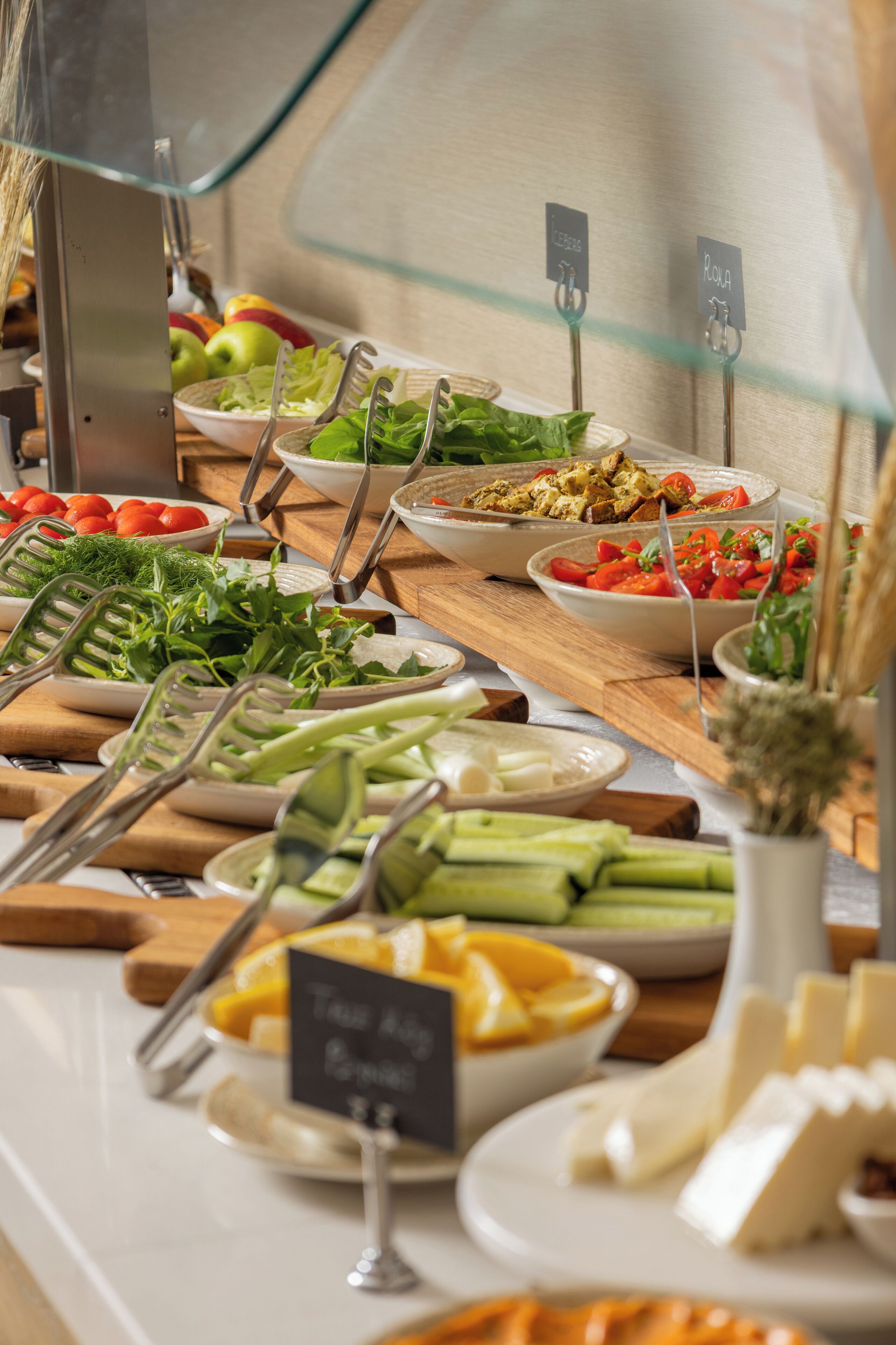 Pequeno-almoço tipo buffet diário incluído 