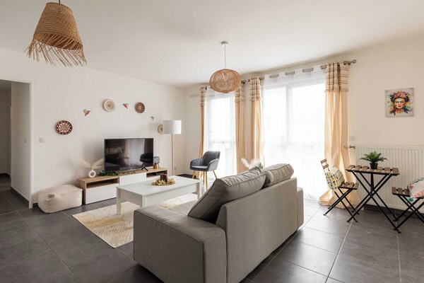 Charming Apartment 2br/4p - Near To Lyon - Caluire-et-Cuire