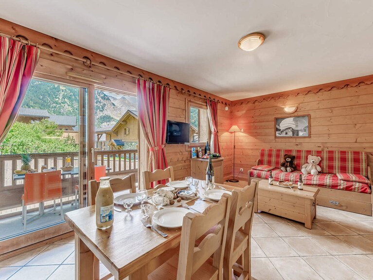 Champagny - 4 Pers, 34m², Wifi, Private Garage, Pool & Spa Access - Courchevel 1850