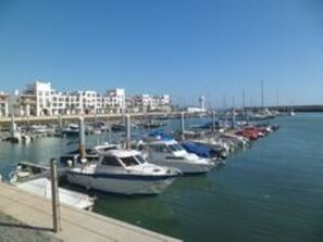 Apartamento, 1 quarto, fumadores, pátio | Marina